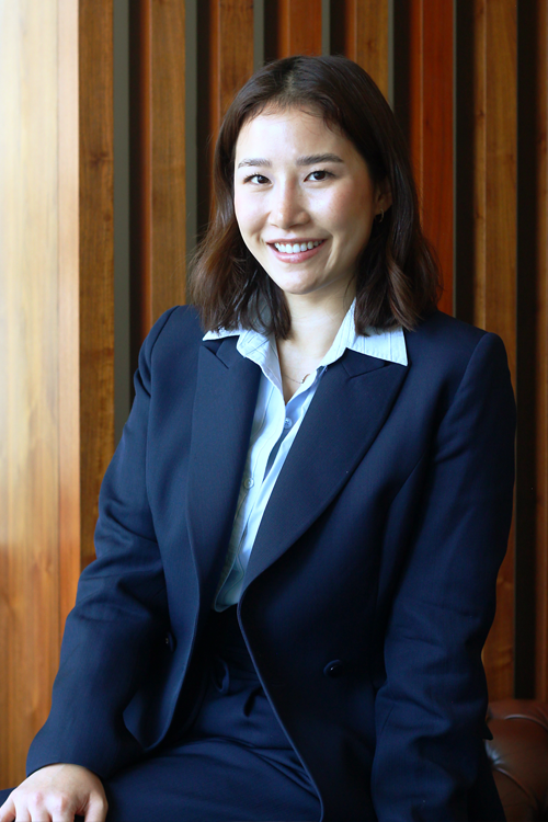 Se Won Park - Hourani & Partners